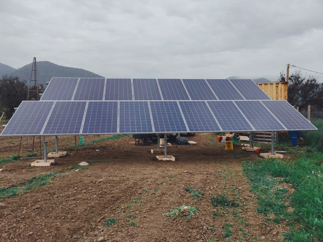 Different Types of Ground-Mount Solar Racking Systems - Vijay ...