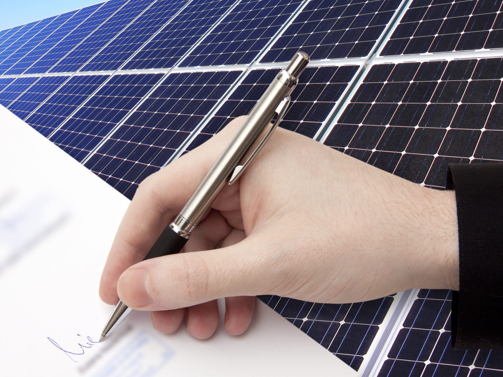 Solar Lease or Solar Financing — How Can You Choose What’s Better for ...